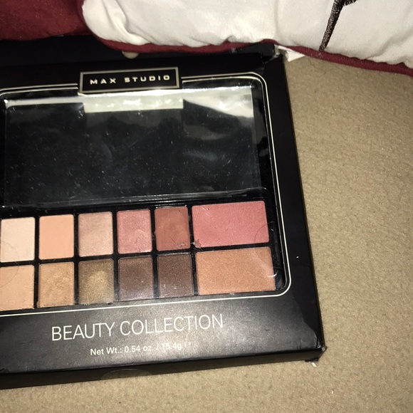 Max Studio | Makeup | Tjmaxx Beauty Collection Eyeshadow Palette | Poshmark